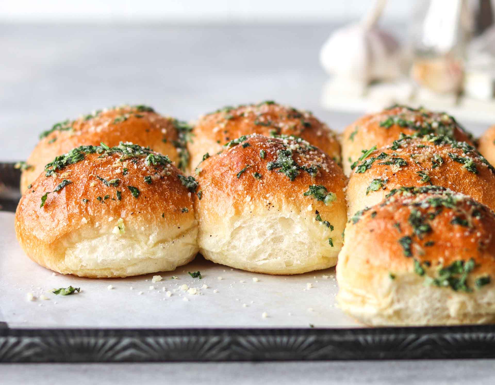 Garlic Herb Dinner Rolls Recipe – COBS Bread